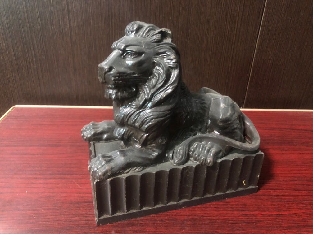 HSBC Lion Coin Bank, Hobbies & Toys, Memorabilia & Collectibles ...
