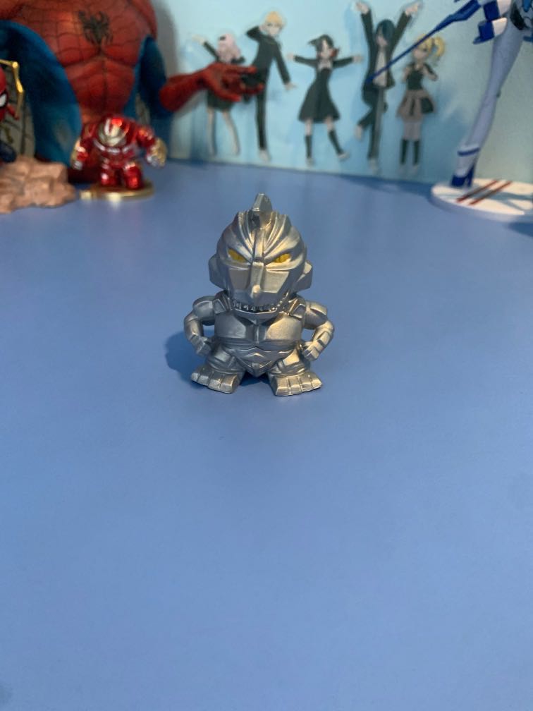 Mecha-Godzilla mini figure, Hobbies & Toys, Toys & Games on Carousell