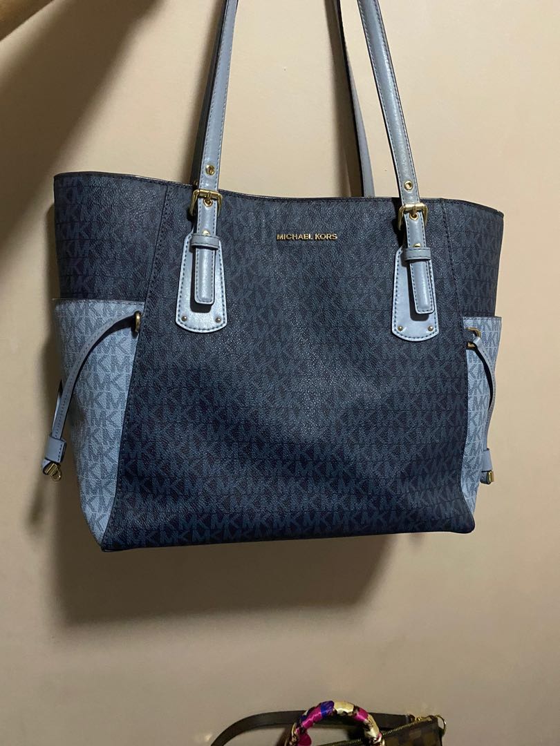 Mk Carryall tote bag, Women's Fashion, Bags & Wallets, Tote Bags on ...