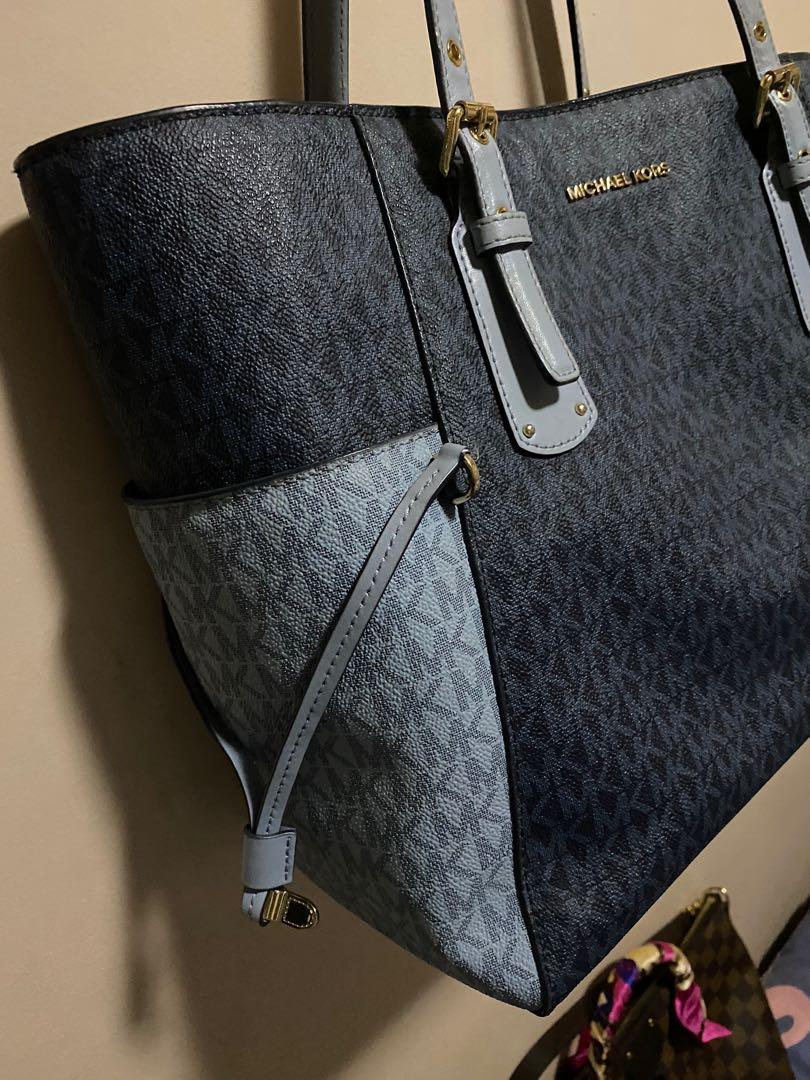 Mk Carryall tote bag, Women's Fashion, Bags & Wallets, Tote Bags on ...