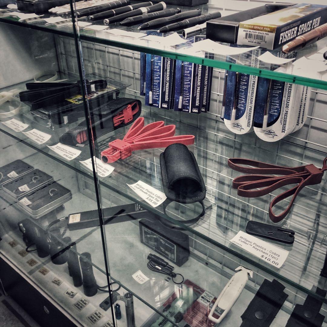 Plasticuffs handcuff, Hobbies & Toys, Stationery & Craft, Craft ...