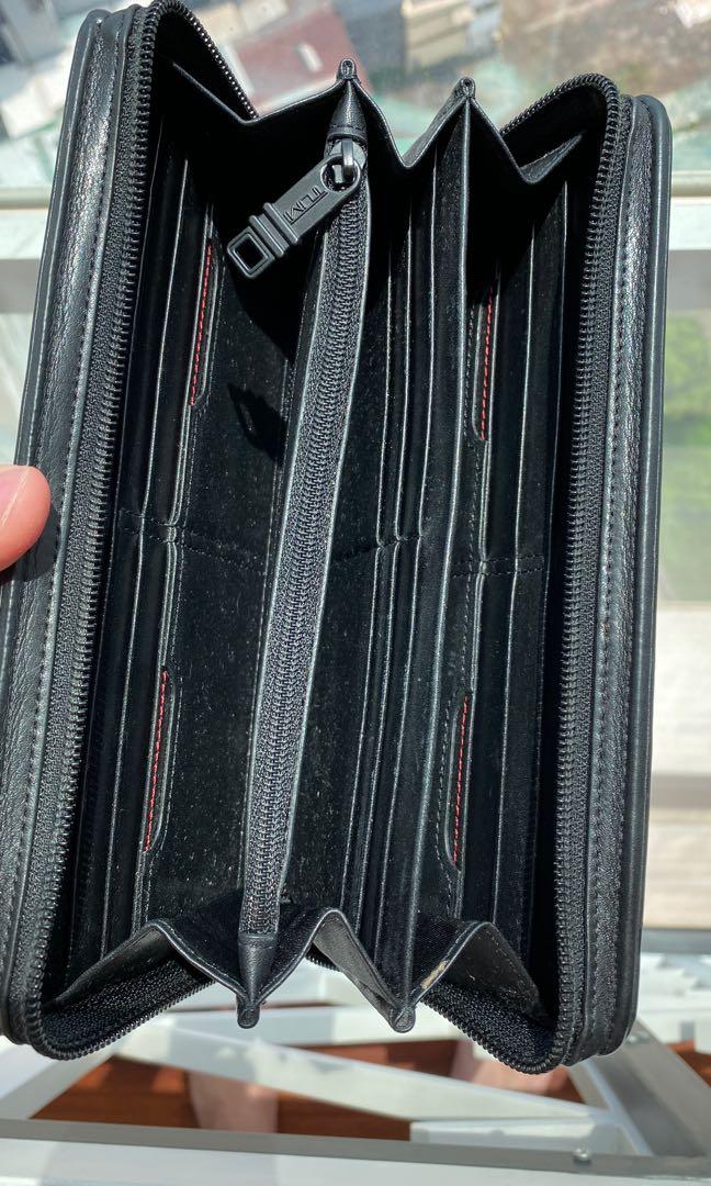 TUMI dompet isi 34 kartu - kulit asli - VNDS, Fesyen Pria, Tas & Dompet , Dompet di Carousell