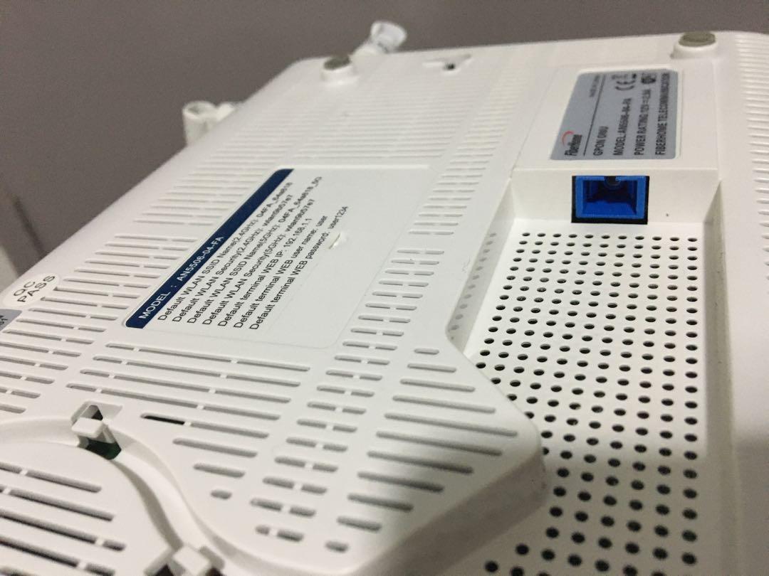 Used YTL optical terminal unit (2.4Ghz & 5Ghz), Computers & Tech, Parts ...