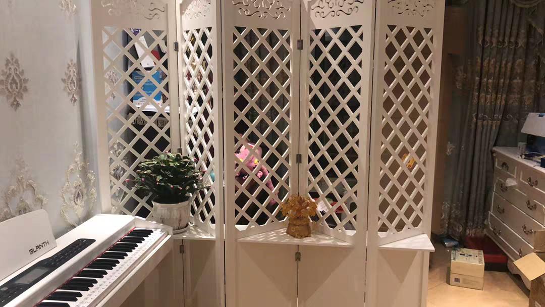 Victorian Style Foldable Partition/ Divider, Furniture & Home Living ...