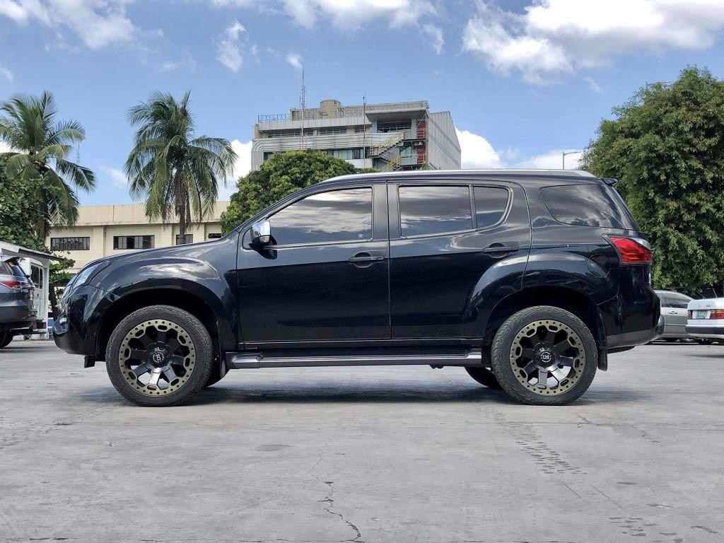 2016 Isuzu Mux 3.0 Diesel LSA Automatic Top of the line not Toyota ...