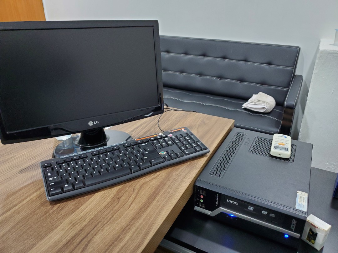 Acer pentium set, Computers & Tech, Desktops on Carousell