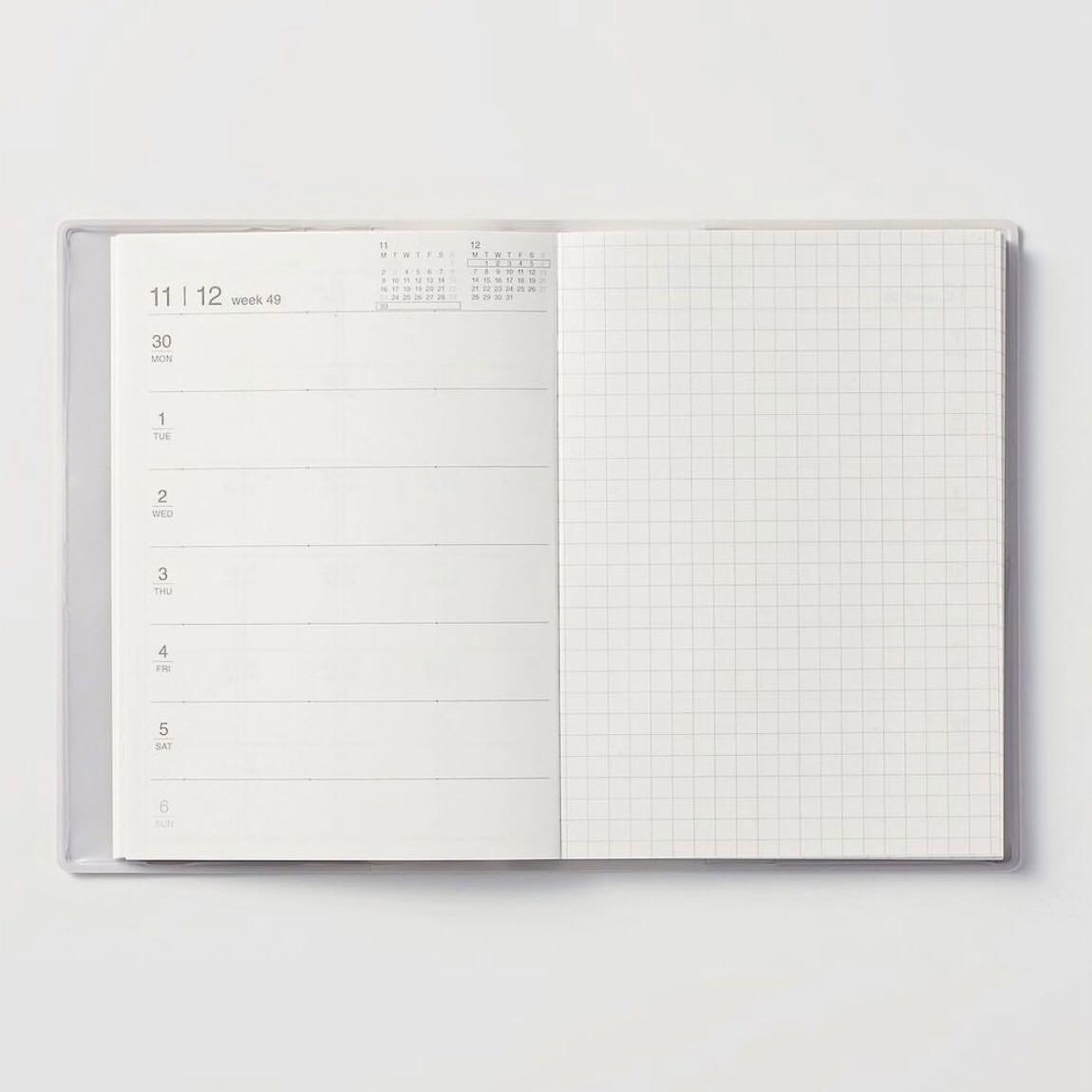 Muji 2021 Planner (B6 Monthly Weekly Planner), Hobbies & Toys ...