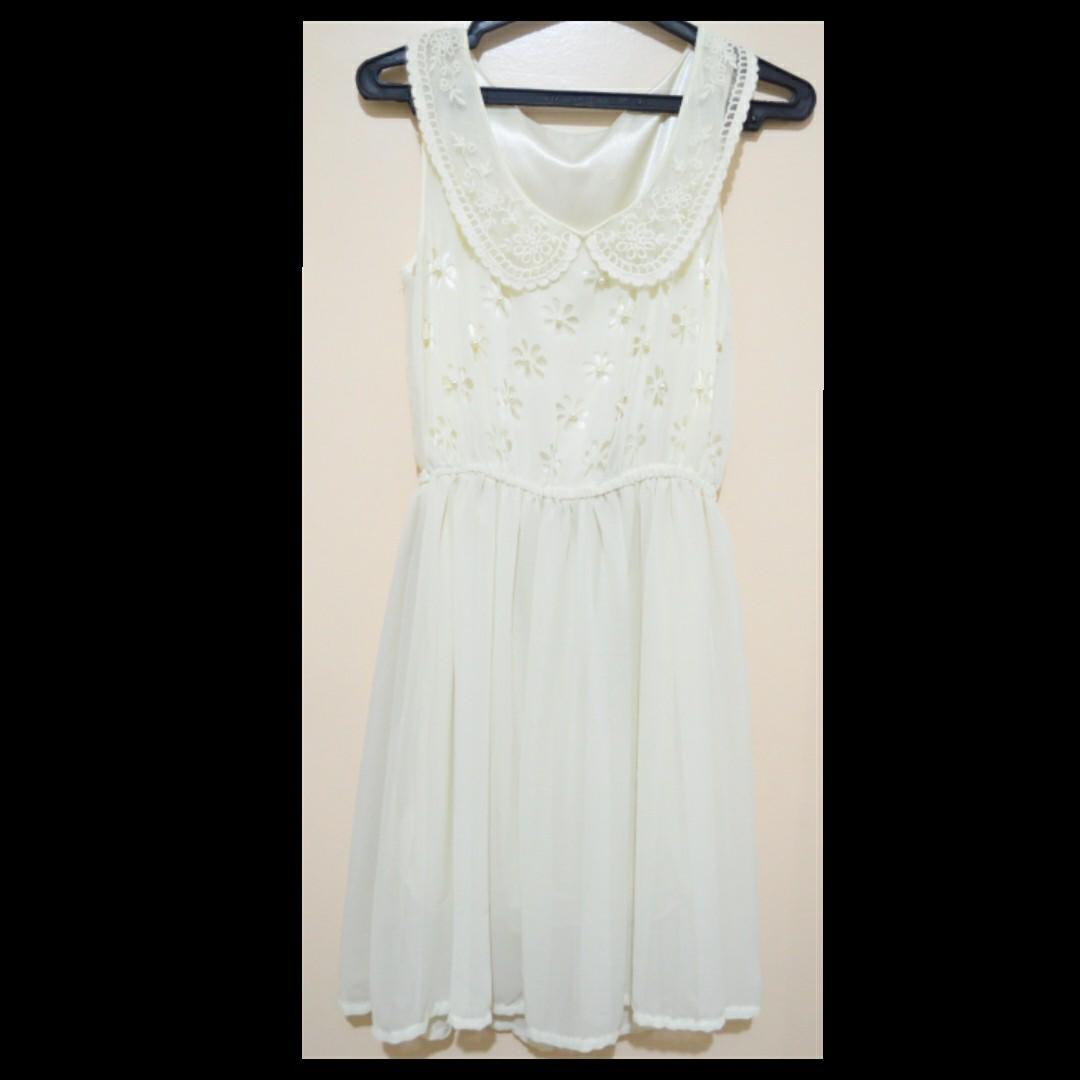 Plain White Formal Sunday Dress, Women's Fashion, Dresses & Sets ...