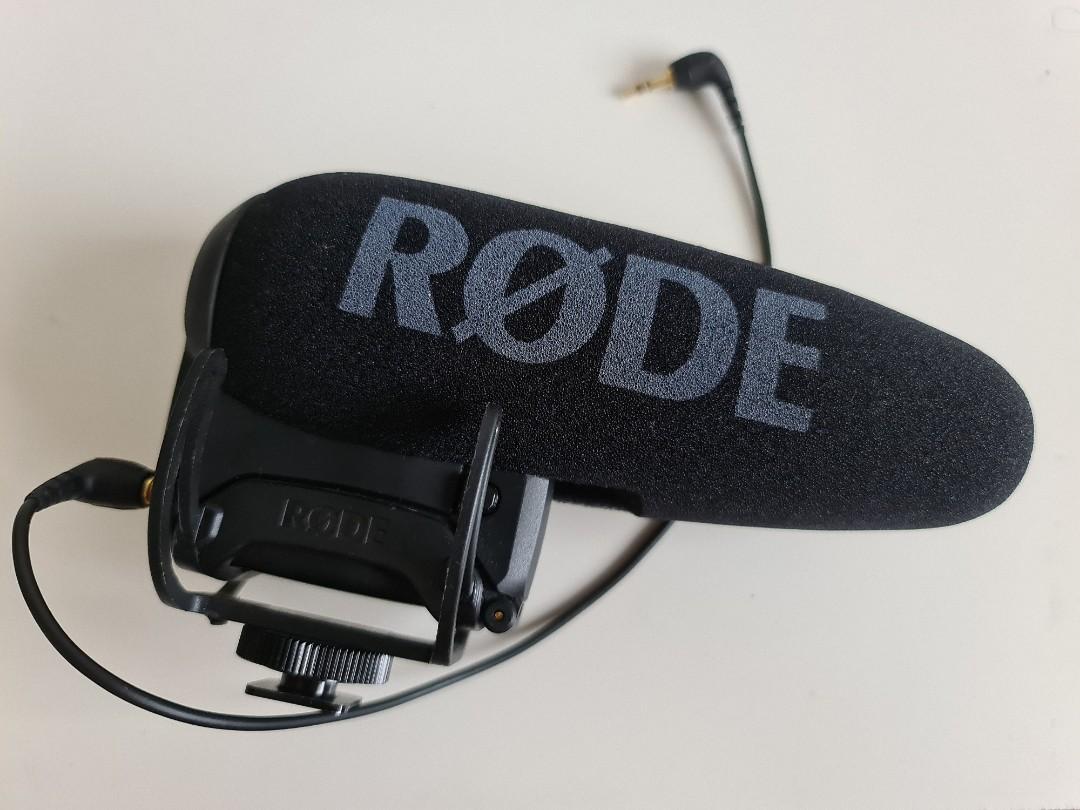 Rode VideoMic Pro Plus, Photography, Video Cameras on Carousell