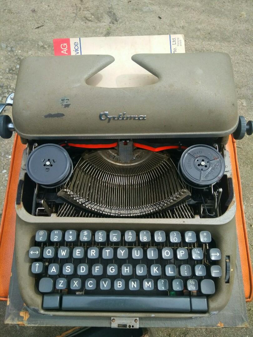 ANTIQUE TYPEWRITER OPTIMA ELITE 3 GERMANY, Hobbies & Toys, Collectibles ...