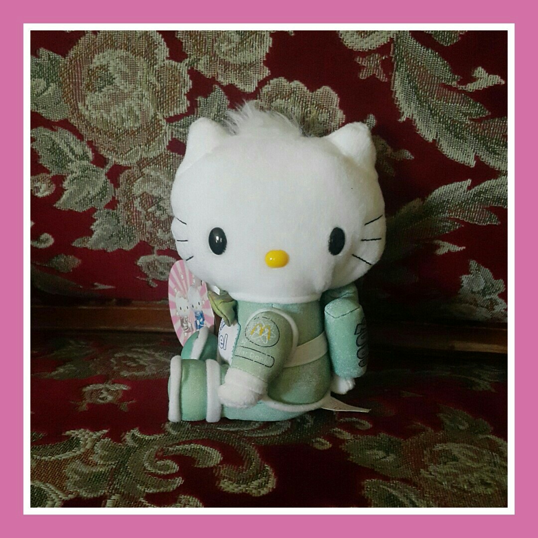 Daniel Plush (Space Traveler), Hobbies & Toys, Toys & Games on Carousell