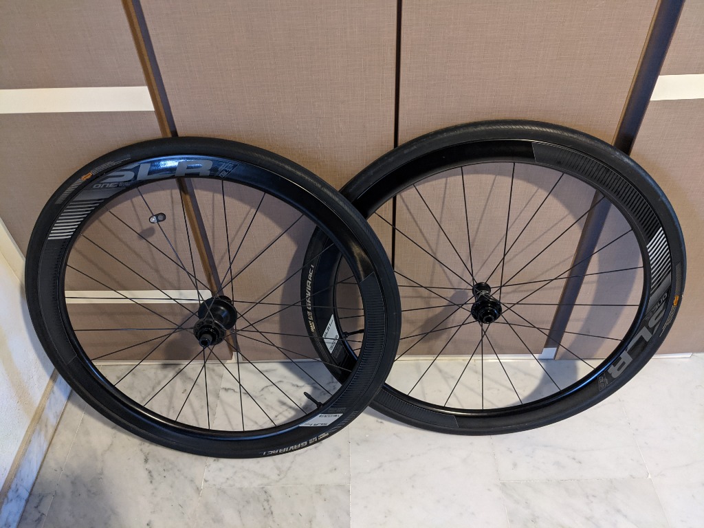 Giant SLR 1 Disc Full Carbon 42mm, Sports Equipment, Bicycles & Parts ...