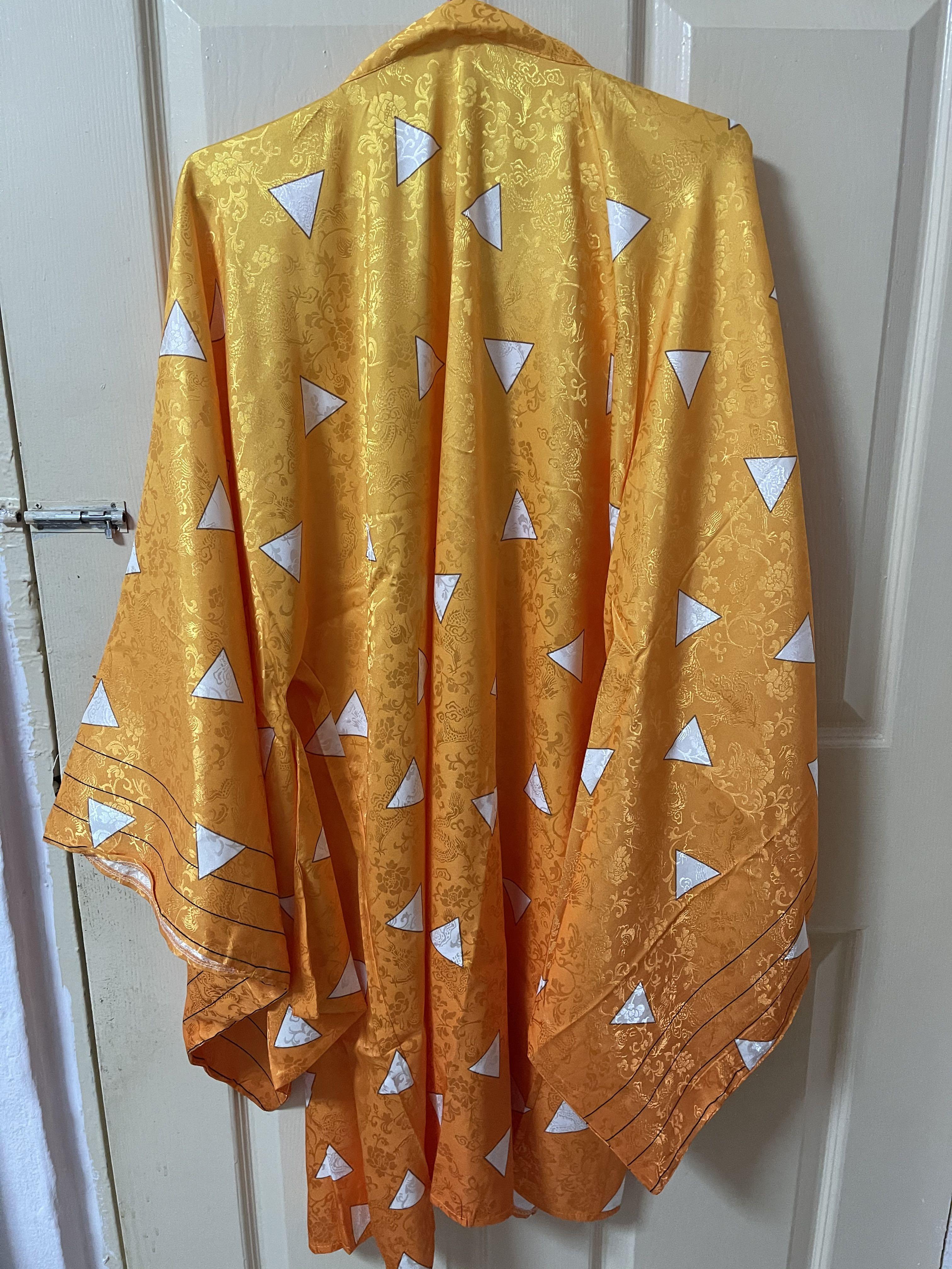 Kimetsu no Yaiba zenitsu jacket, Hobbies & Toys, Memorabilia ...