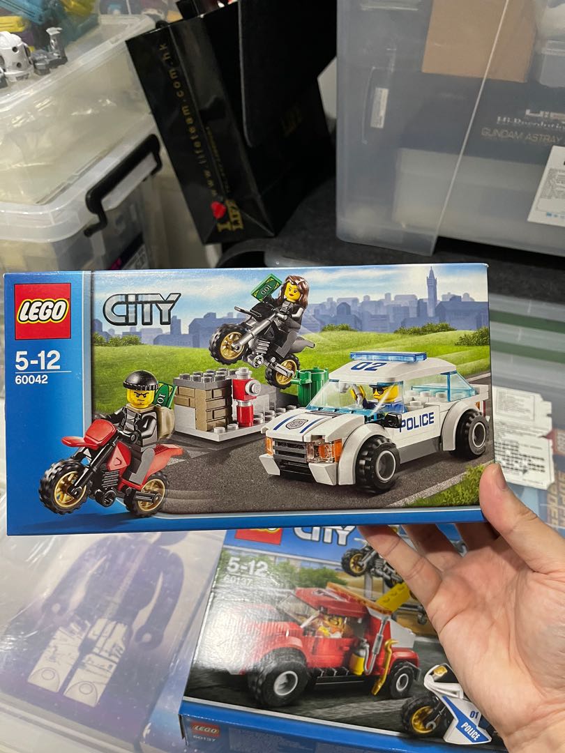 Lego City 60042, Hobbies & Toys, Toys & Games on Carousell