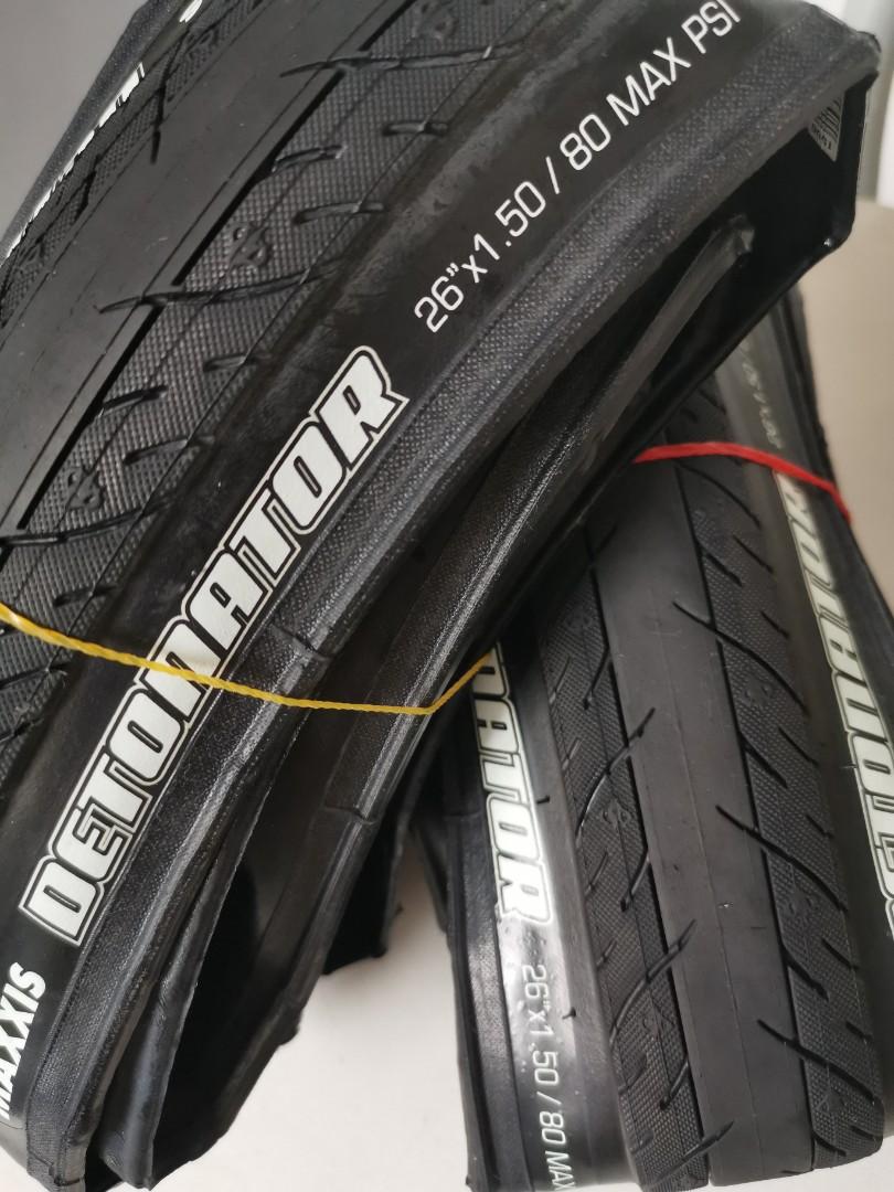 26 X 1.50 tyre MAXXIS Detonator Hybrid, Sports Equipment, Bicycles ...