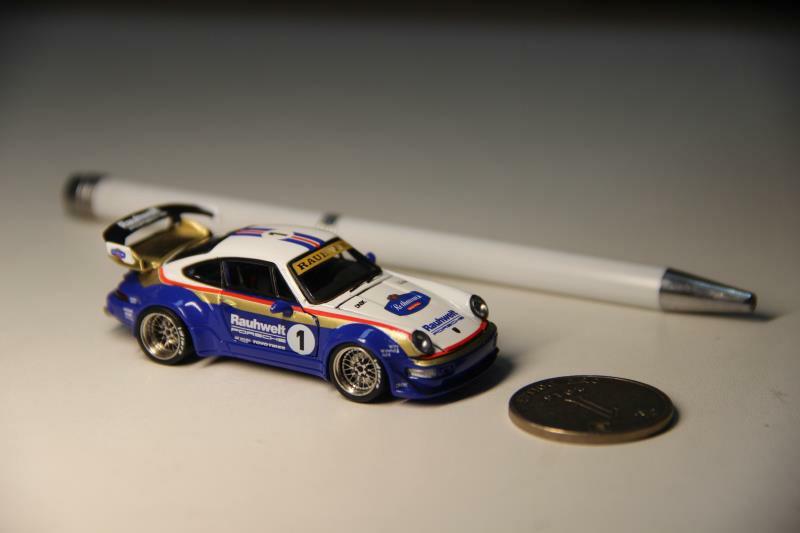 PGM 1/64 合金全開車模，RWB964樂富門，普通版1號Rauhwelt, 豪華版2號 Rothmas, 各限量999台。, 興趣及遊戲 ...
