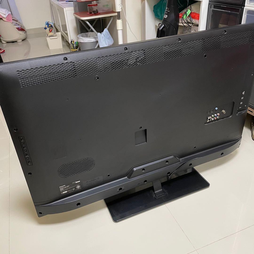 Phillips - Ultra Slim 42” LED Smart TV (42PFL4208D/98), TV & Home ...