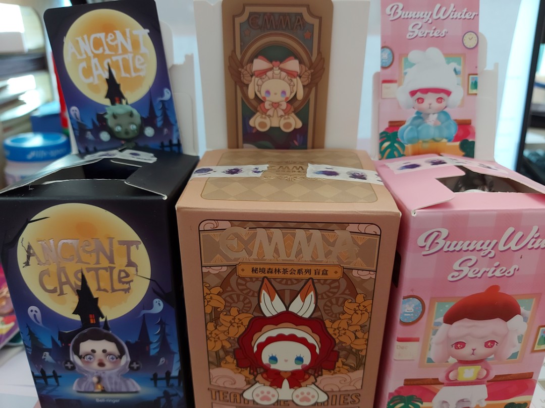 popmart 盲盒 bunny SP EMMA秘境茶會, 興趣及遊戲, 玩具 & 遊戲類 - Carousell