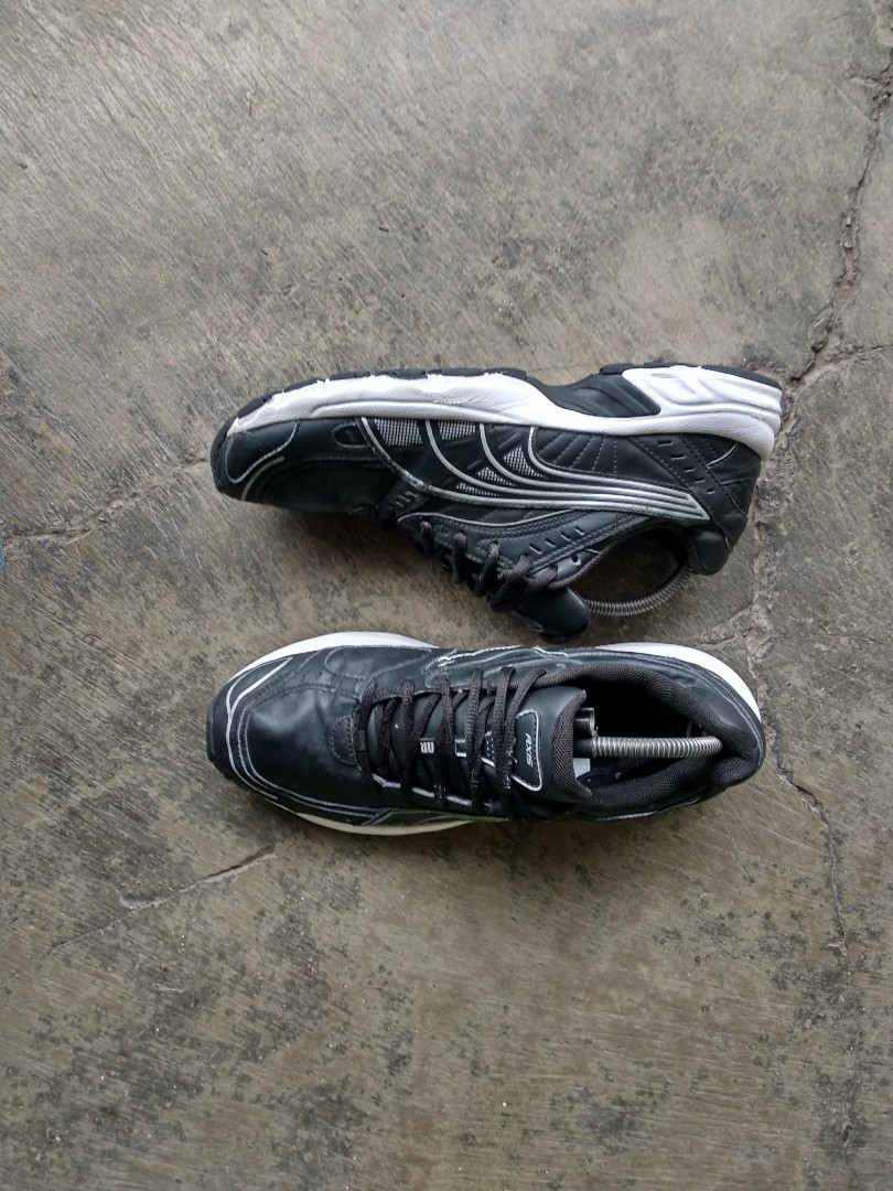 Puma Axis SL, Fesyen Pria, Sepatu , Sneakers di Carousell