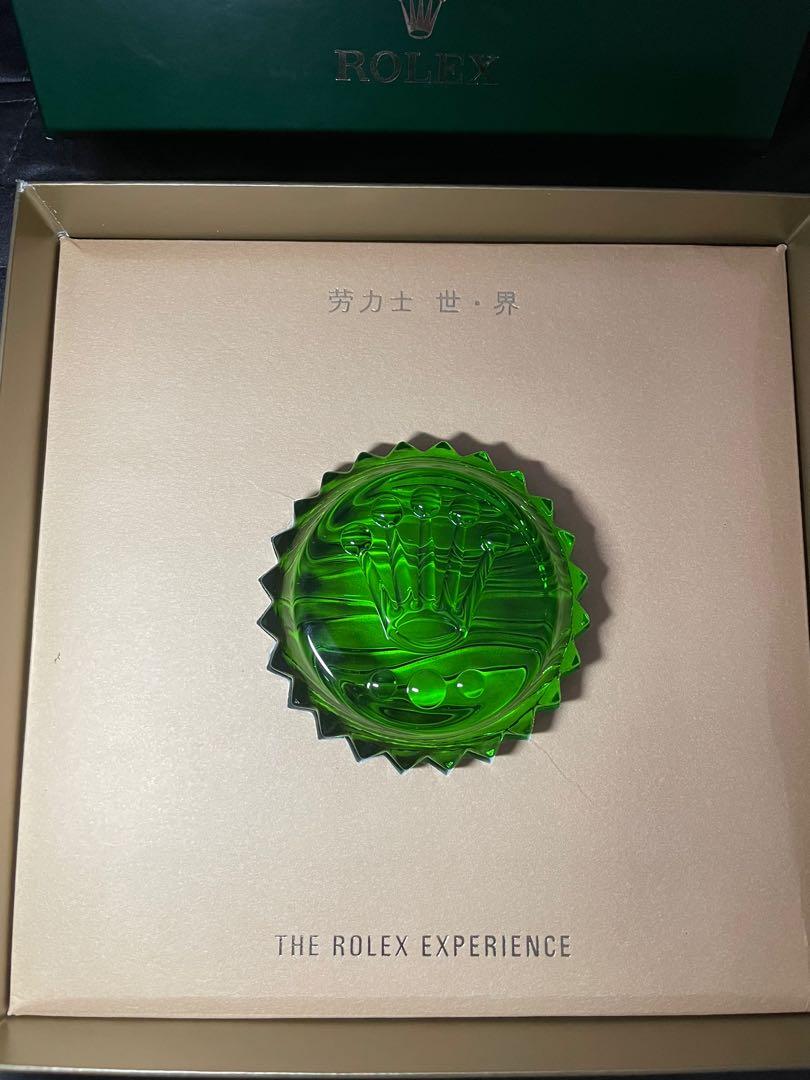 Rolex Green Crown Paperweight, Women's Fashion, Jewelry & Organisers ...