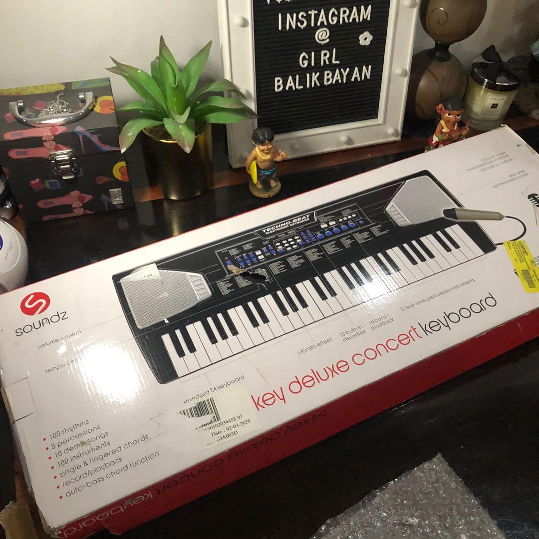 SALE‼️ SOUNDZ Deluxe Concert 54 Key Electric Keyboard, Hobbies & Toys ...