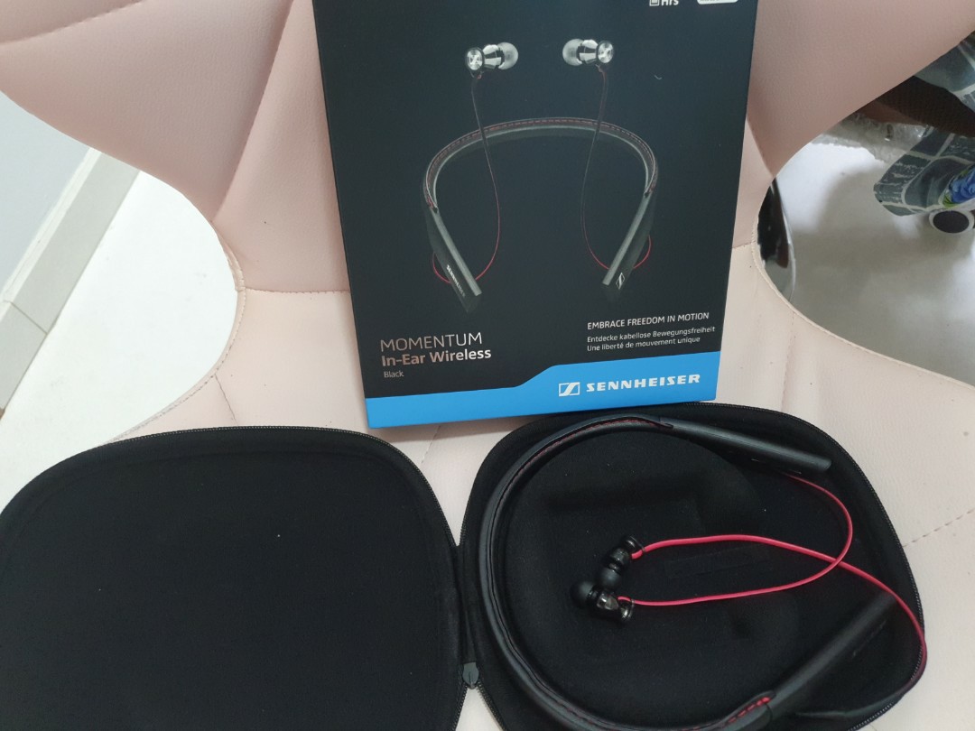 Sennheiser momentum M2 IEBT, Audio, Headphones & Headsets on Carousell