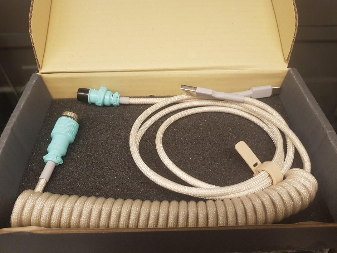 Swift Cables Artisan Coiles Cable, Computers & Tech, Parts ...