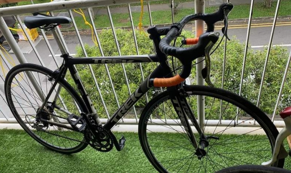 Lightweight Trek Alpha 1.5 Aluminium Frame, Carbon Fork, Sports ...