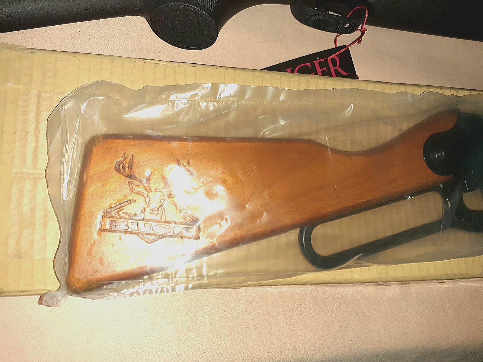 Airsoft Crosman Pumpmaster Daisy Buck Air Rifle on Carousell