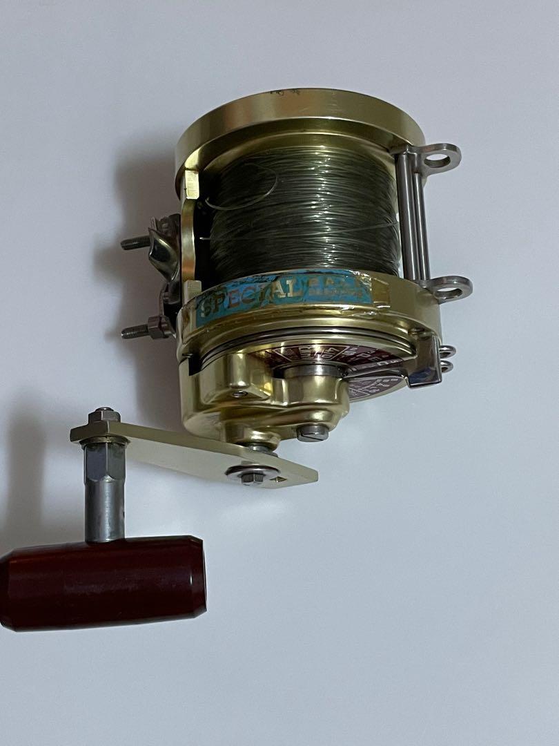 Everol Graveglia 4/0 fishing Reel, Sports Equipment, Fishing on Carousell