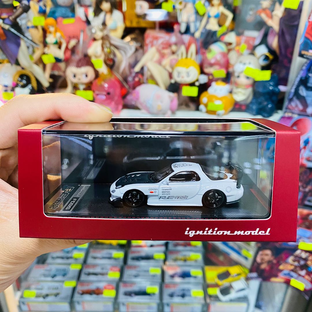 Ignition Model 1/64 Mazda RX-7 (FD3S) RE Amemiya White 萬事得 雨宮 IG RX7 白色, 興趣及遊戲, 收藏品及紀念品, 明星周邊 ...