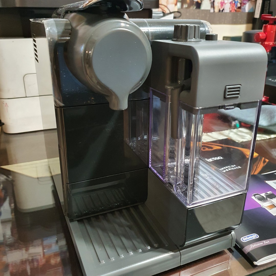 Lattisima Touch Nespresso F521, TV & Home Appliances, Kitchen ...