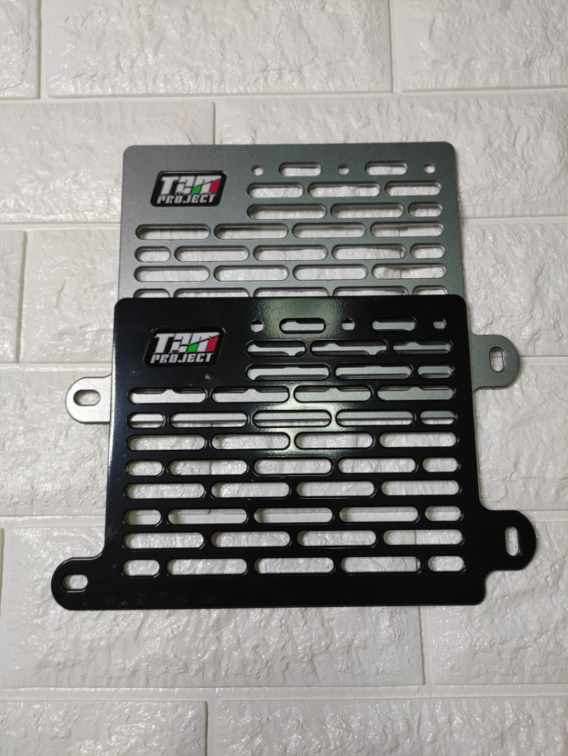 Radiator cover for aerox(Black/sliver), Motorcycles, Motorcycle ...