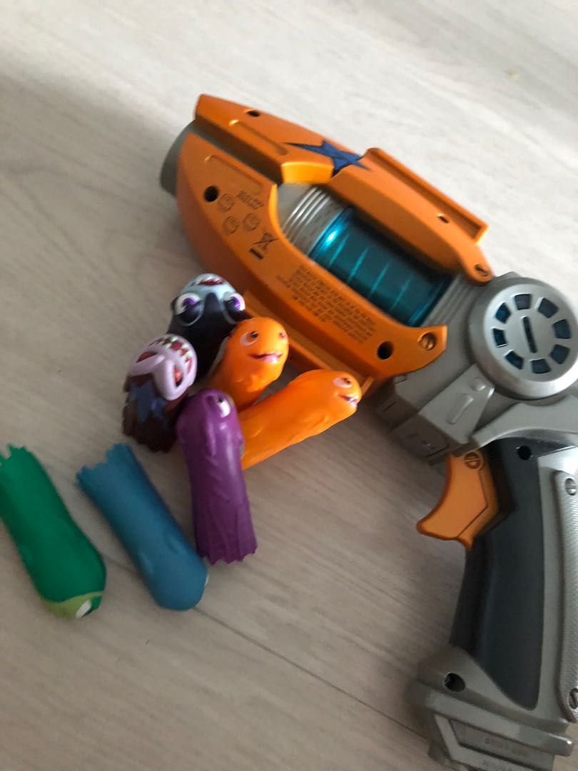 Slugterra gun, Hobbies & Toys, Toys & Games on Carousell