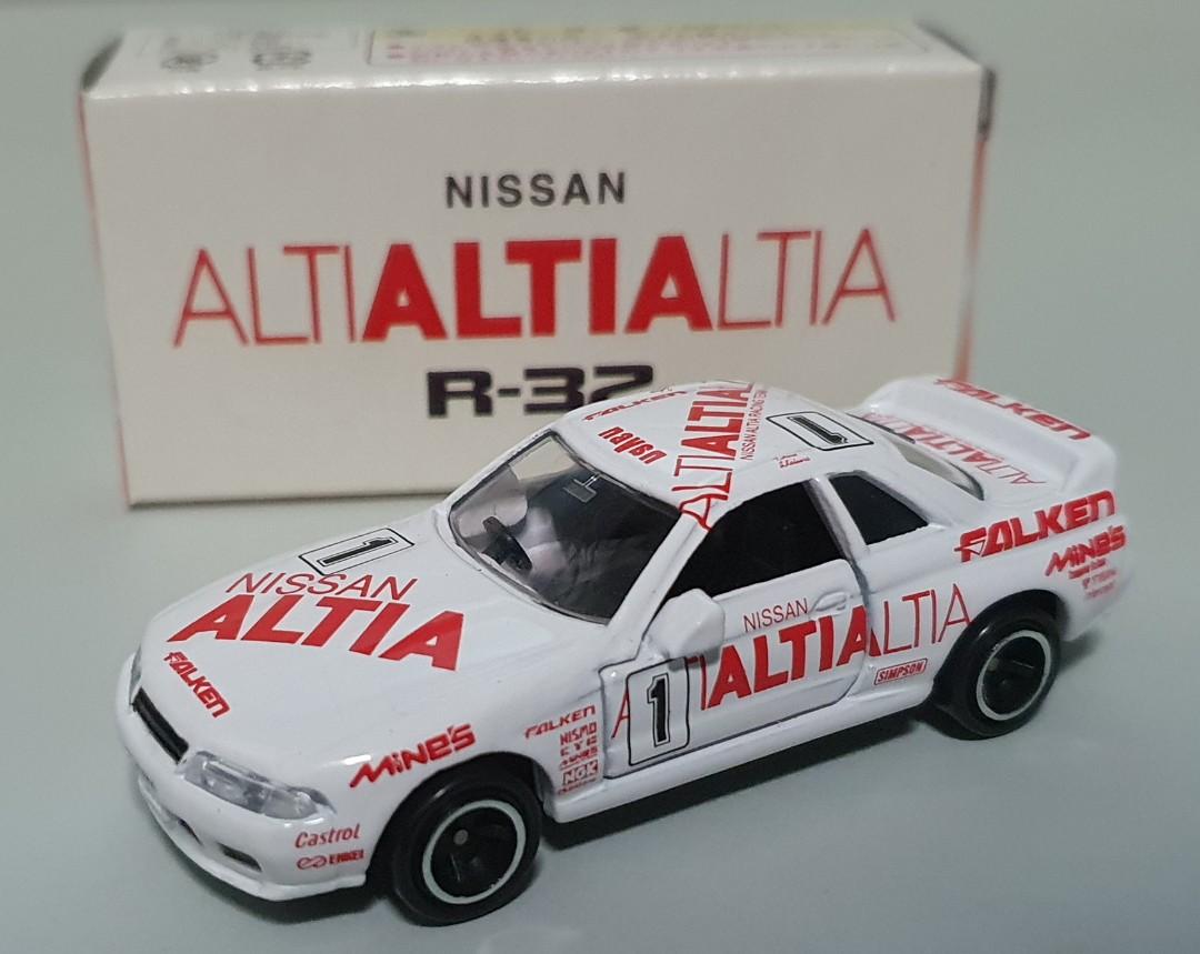 Tomica Nissan Skyline GT-R R32 ALTIA, Hobbies & Toys, Toys & Games on ...