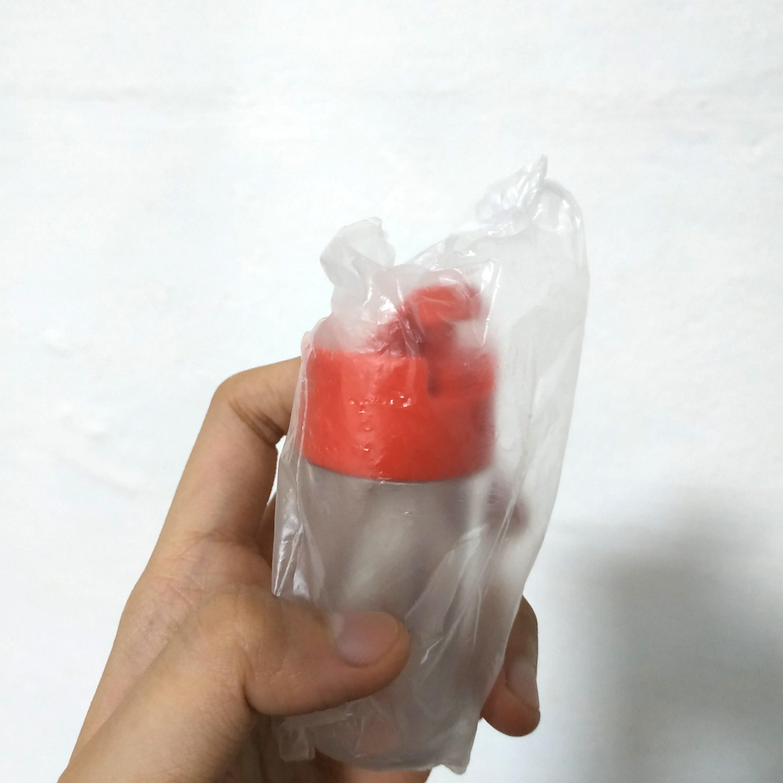 Tupperware 30 ml Eco Friendly On The Go Mini Soy Sauce Server Dispenser ...