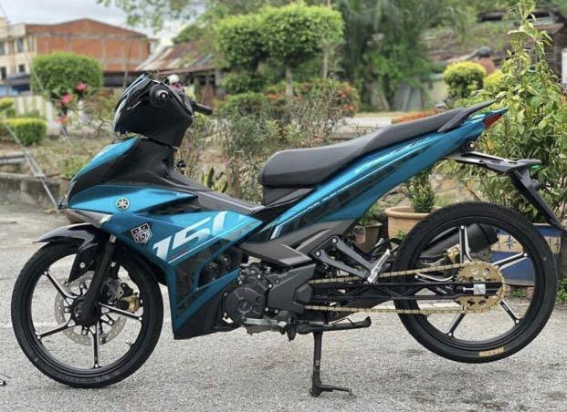 YAMAHA SNIPER COVERSET CYAN, Motorcycles, Motorcycle Accessories on ...