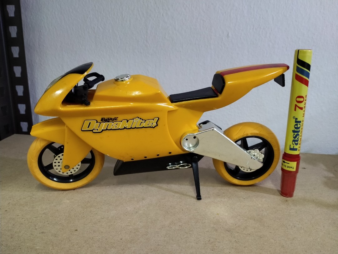 Bratz superbike, Hobbies & Toys, Toys & Games on Carousell