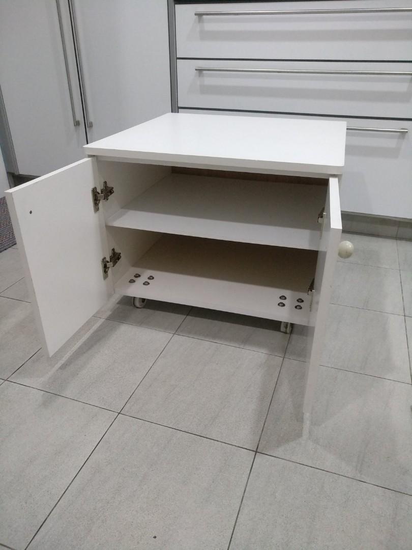 Heavy duty wheeled TV stand, Furniture & Home Living, Furniture, TV ...