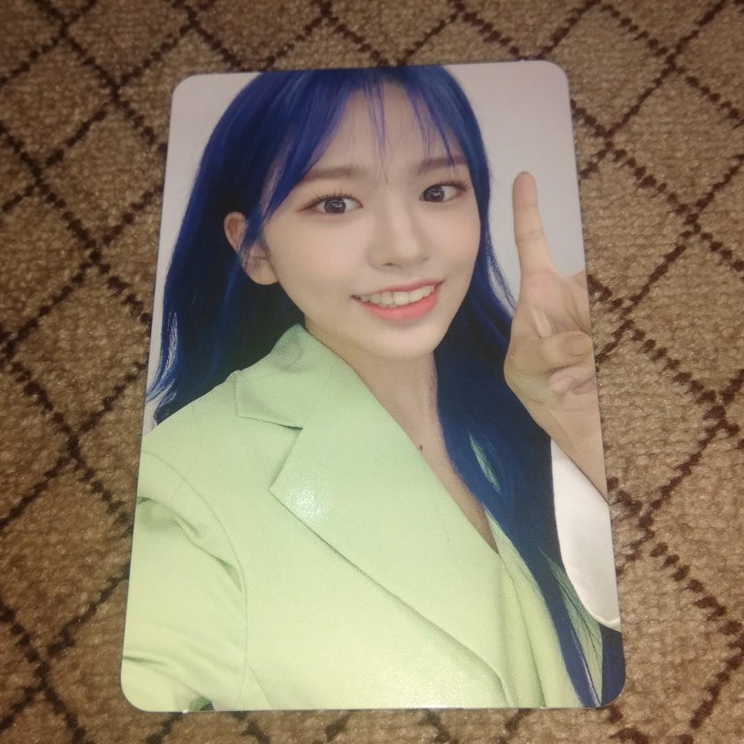 IZ*ONE Bloomiz Ahn Yujin Photocard, Hobbies & Toys, Memorabilia ...
