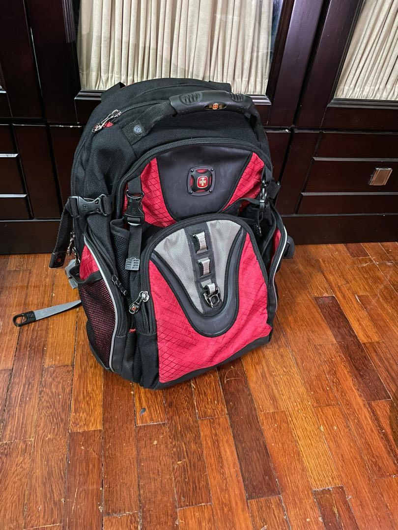 Original Swiss army backpack, Women's Fashion, Bags & Wallets ...