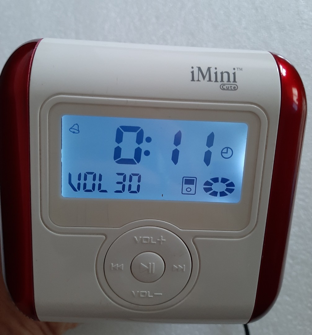 Ozaki iMini Cute -Digital Alarm Clock, Auto Accessories on Carousell