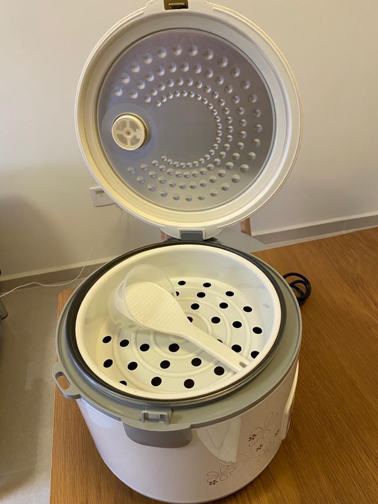 Rice Cooker, TV & Home Appliances, Kitchen Appliances, Cookers on Carousell