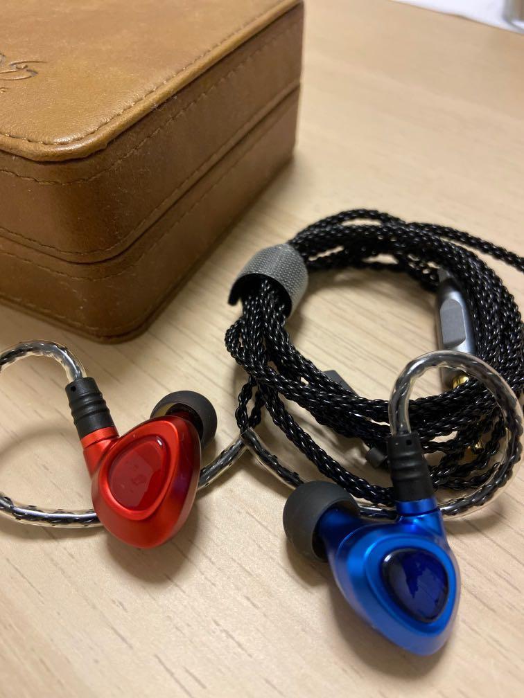 Shanling ME100 limited edition earphone, Electronics, Audio on Carousell