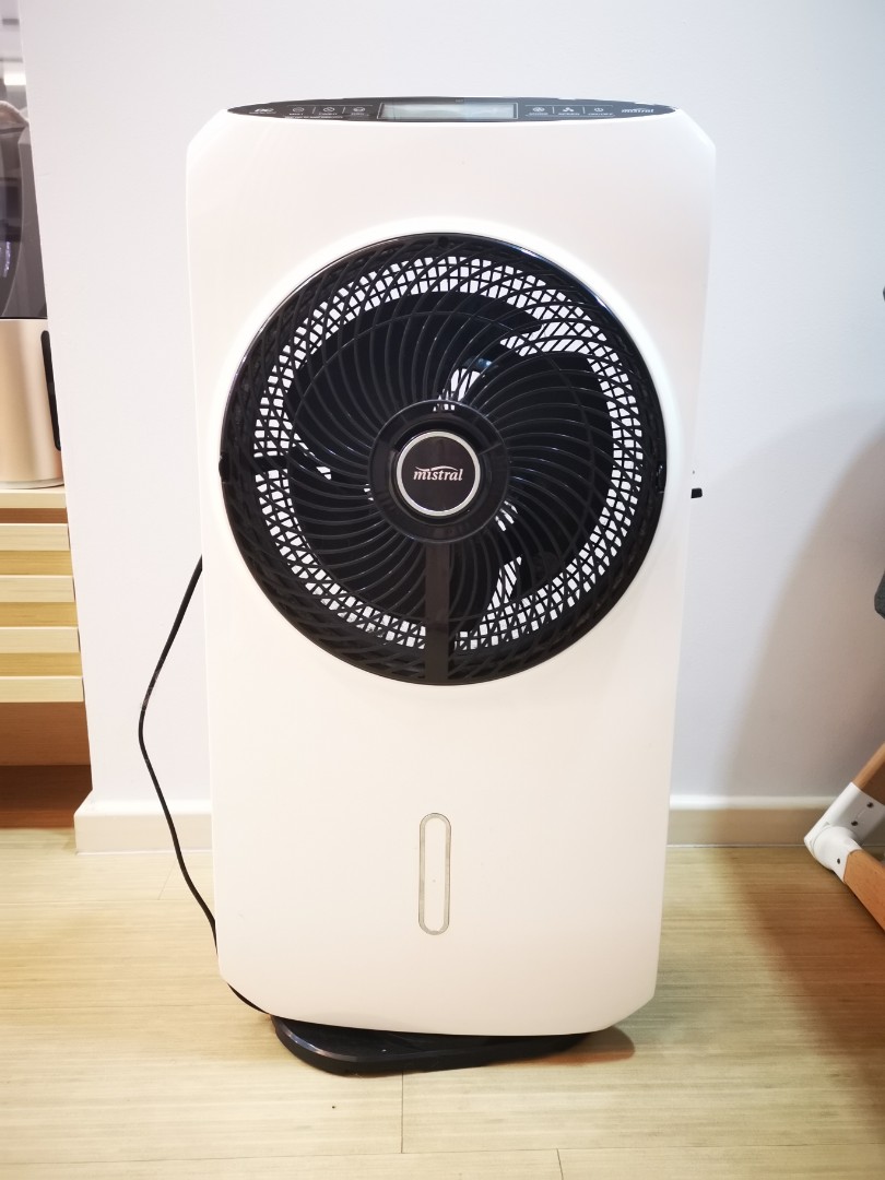 Urgent - Mistral Mist Fan (MMF118R), Furniture & Home Living, Lighting ...