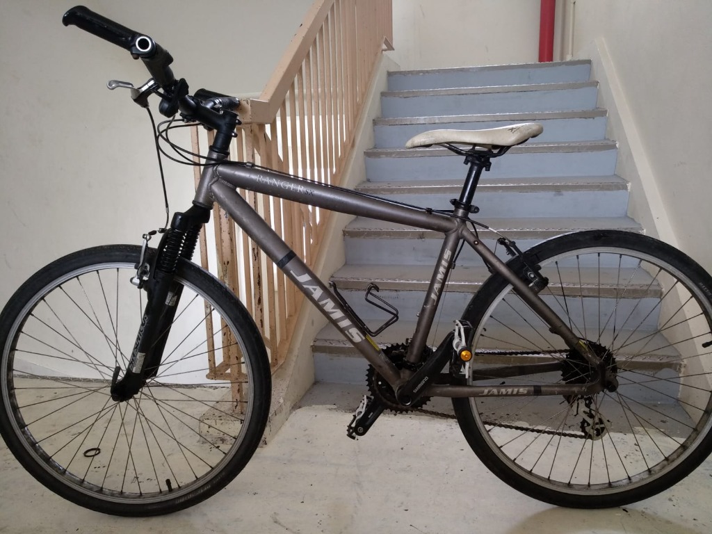 Jamis Ranger hybrid mountain road bike bicycle with Shimano gears ...