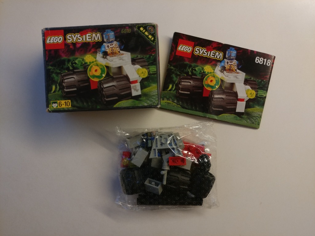 [絕版] LEGO System Space UFO 6818 Cyborg Scout, 興趣及遊戲, 玩具 & 遊戲類 - Carousell