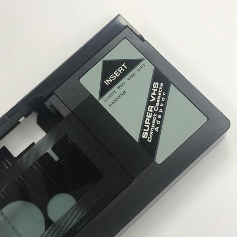 Battery Operated VHS-C Adaptor for VHSC to VHS Conversion, TV & Home ...