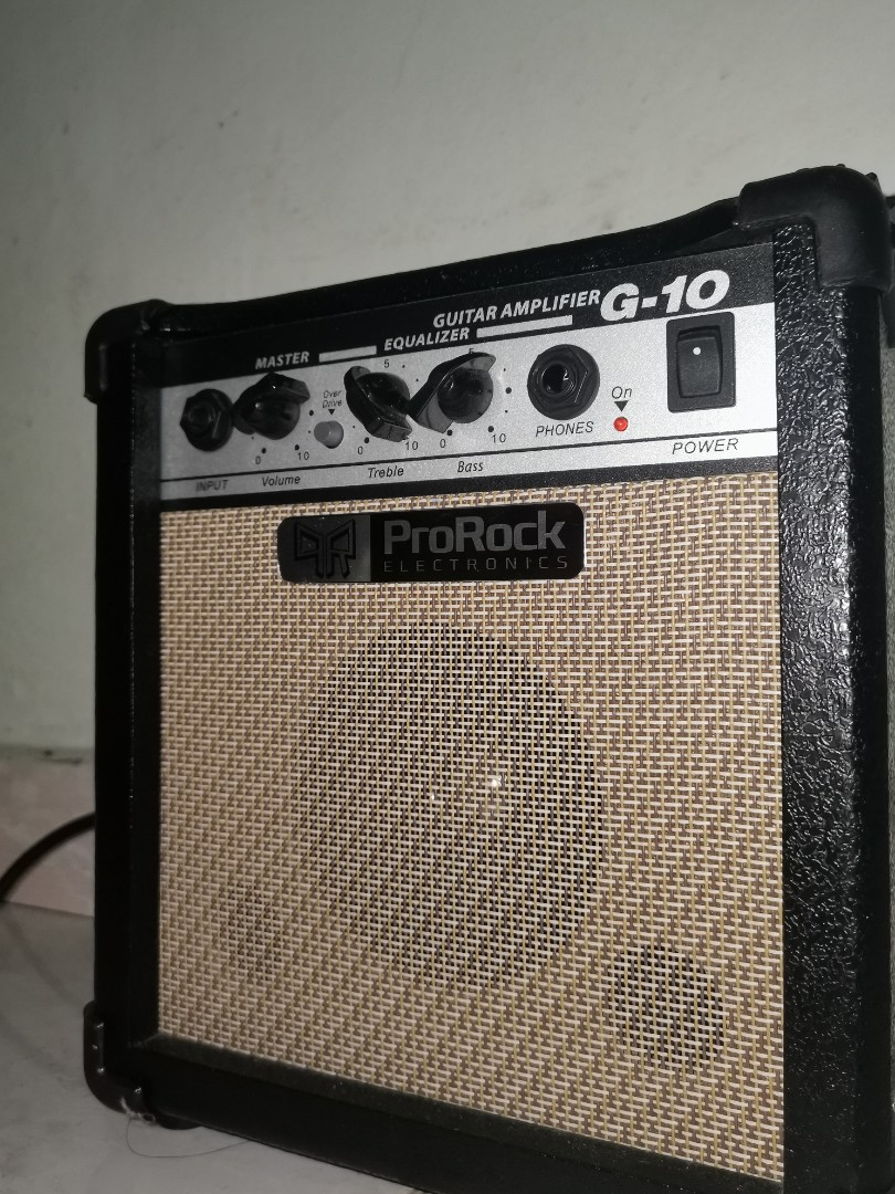 USED Guitar Amp Amplifier PROROCK G10, Hobbies & Toys, Music & Media ...