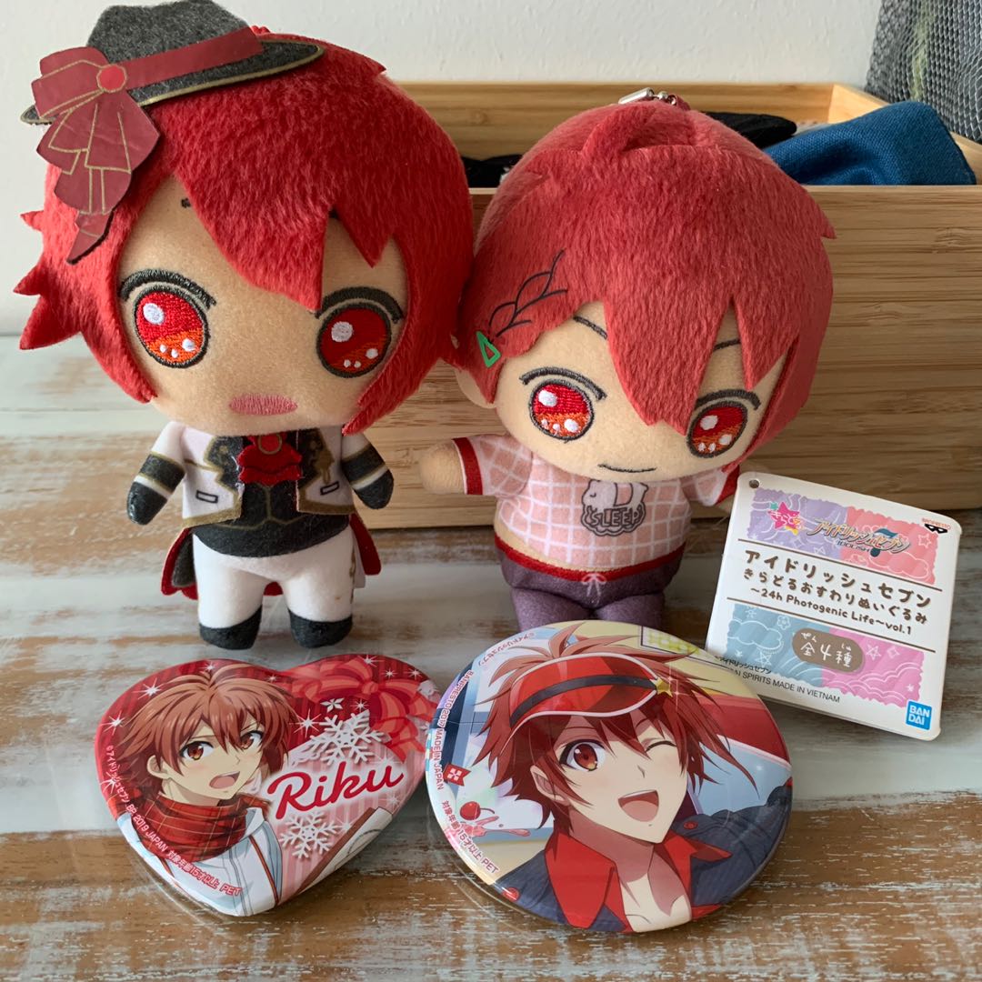 Idolish7 Riku plush and badge merch set, Hobbies & Toys, Memorabilia ...